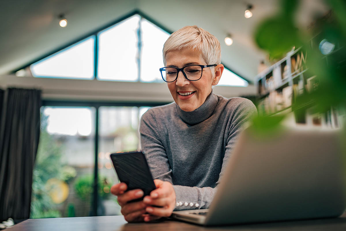 Technologies Recommended for Seniors | Bradenton FL Senior Living