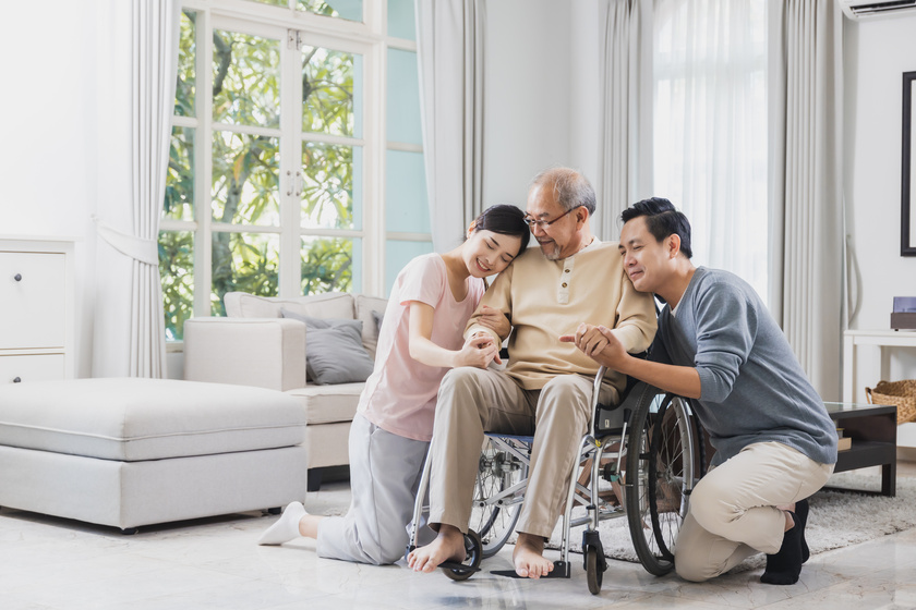 Why Family Support Is Essential For Your Loved One With Alzheimer's ...