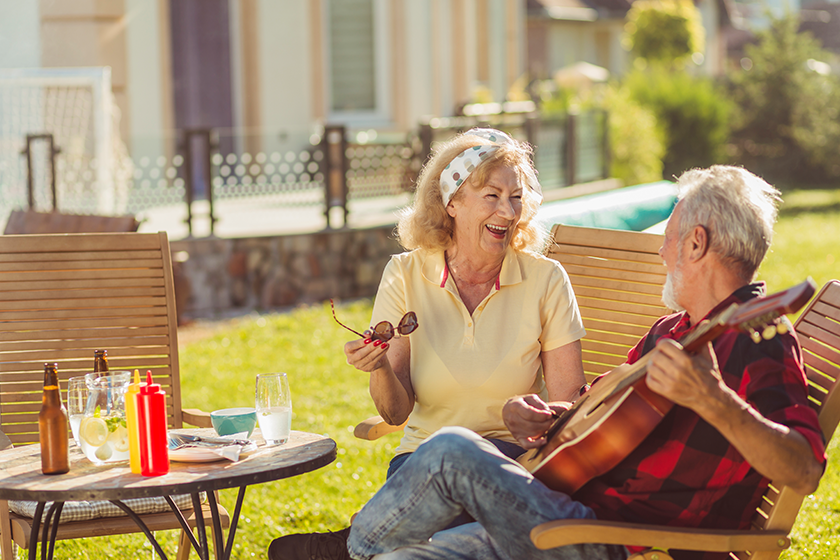 Senior Life Transitions: What Are The Challenges? | Discovery Commons ...